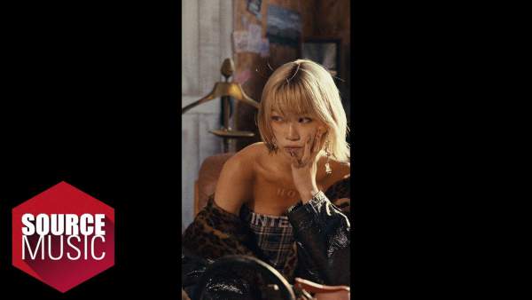 HOT Lyrics (English Translation) - LE SSERAFIM