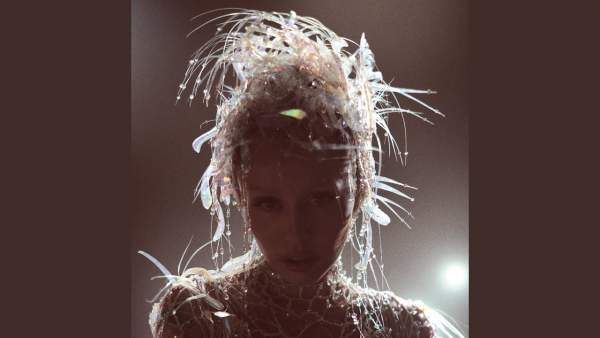 Easy Lover Lyrics - Miley Cyrus