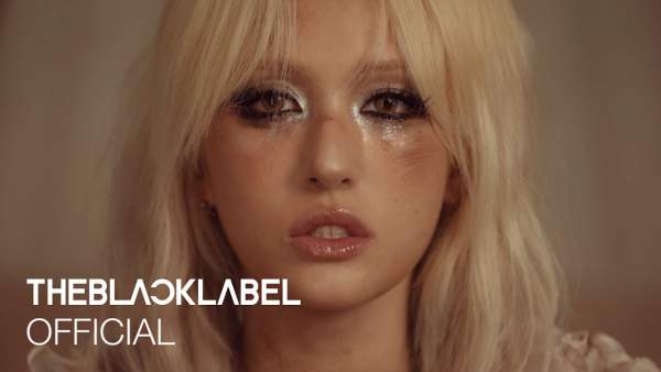 EXTRA Lyrics - JEON SOMI (전소미)