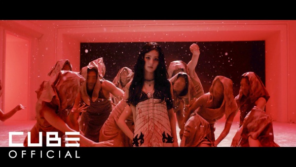 Reno Lyrics (English Translation) - MIYEON (미연)