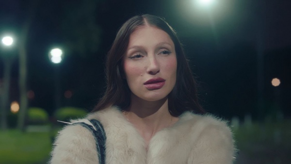 La Otra Mujer Lyrics (English Translation) - Yami Safdie